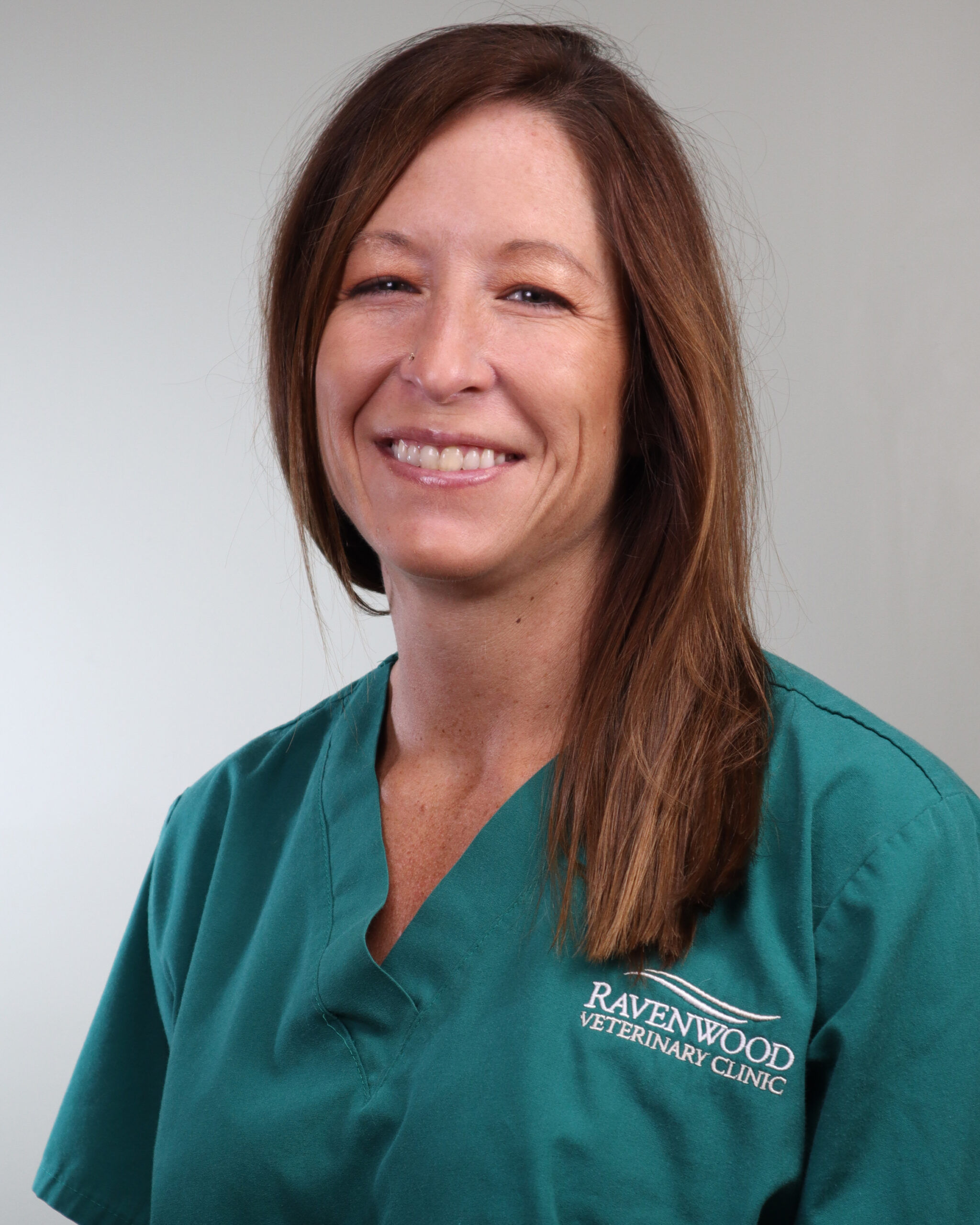 Meet Dr. Maggie Low, DVM | Ravenwood Veterinary Clinic